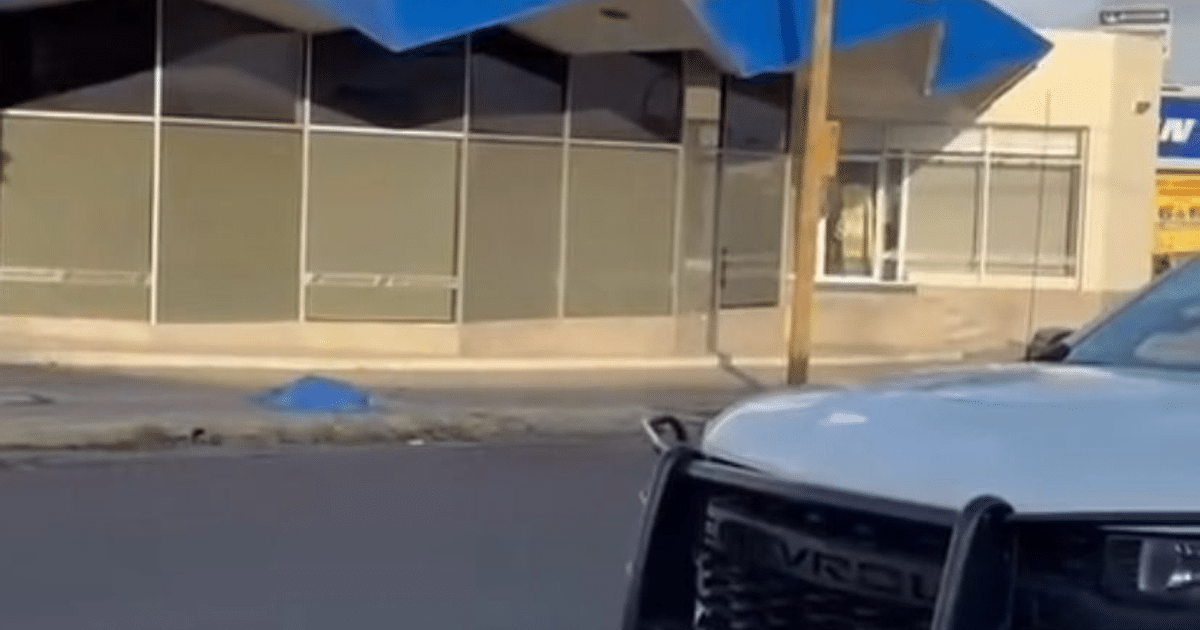 Cabeza humana con mensaje en comercio de llantas de Culiacán - Sinaloahoy